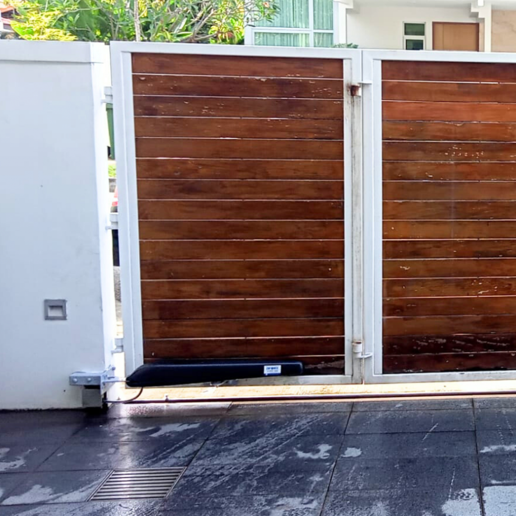 Allmatic Xtilus 350 - Doors & Gates Automation Company | Enforce ...